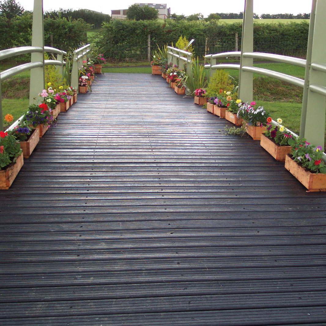 Recycled Footpath Plank | IMS
